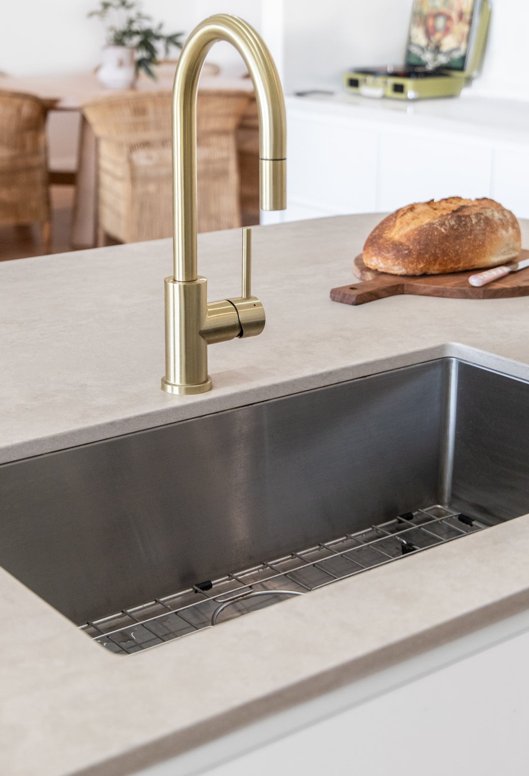 How to Mix Metals: Our 3-Step Guide to Mastering the Trend Like a Pro ...