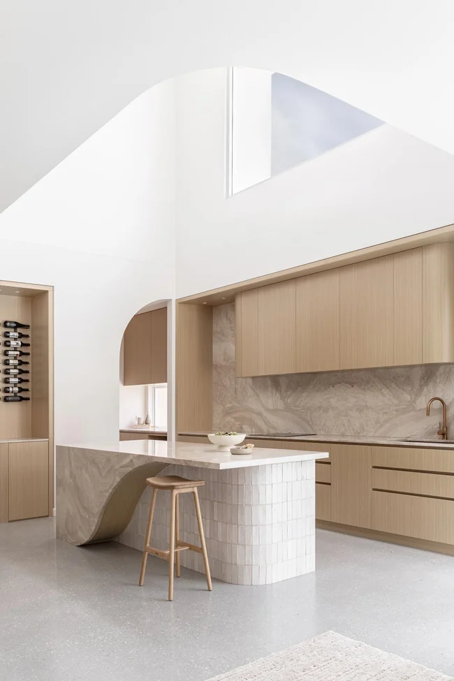 6 Ways to Incorporate Curves Into Your Kitchen | ABI Interiors