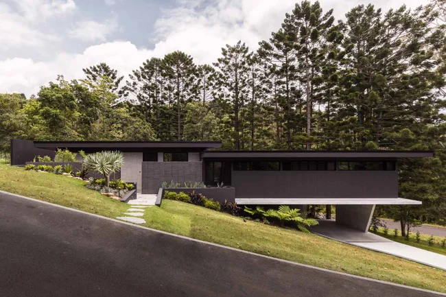 Step Inside Luke Zocchi’s Home, Inspired by Tropical Brutalism | House ...