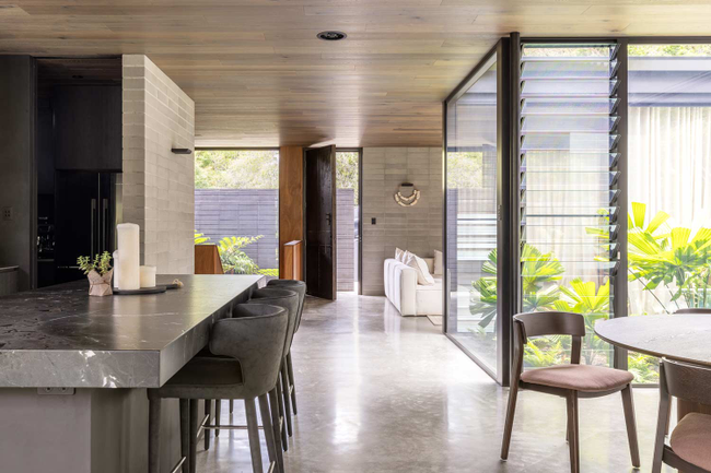Step Inside Luke Zocchi’s Home, Inspired by Tropical Brutalism | House ...