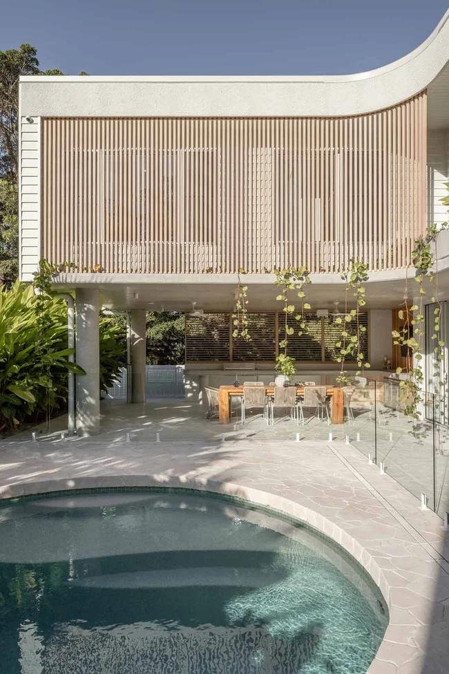 5 Pool Area Ideas to Consider When Redesigning Your Outdoor Haven | ABI ...