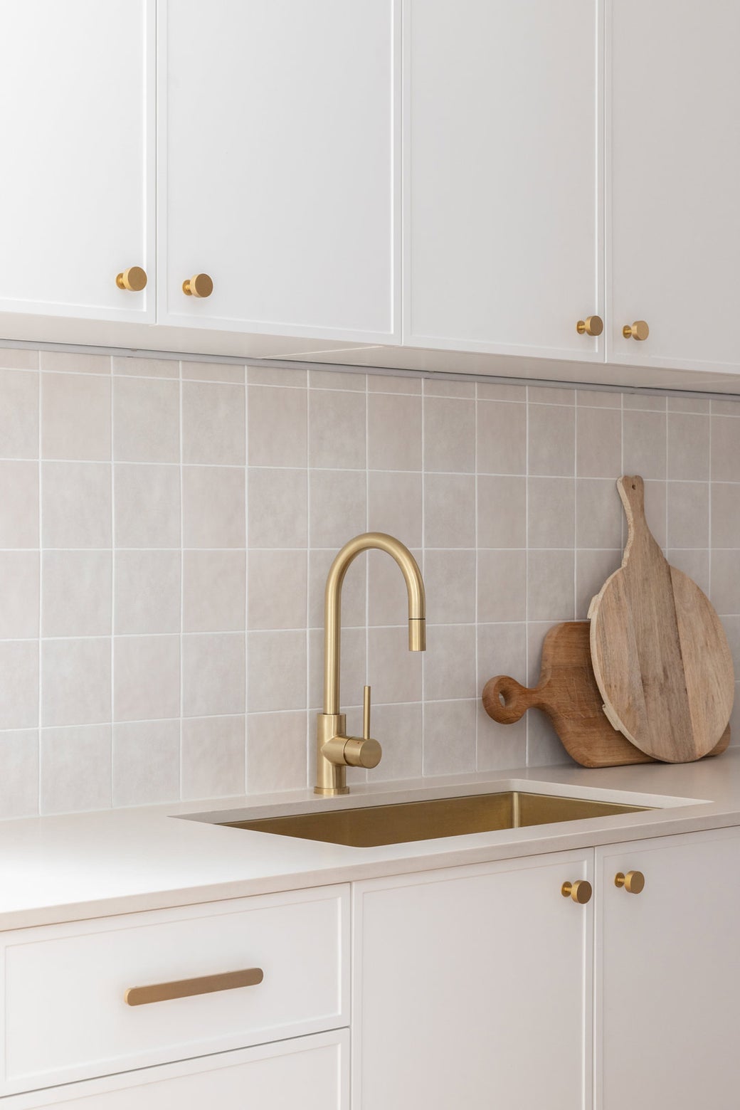 The Great Debate: Undermount vs Overmount Sinks | ABI Interiors