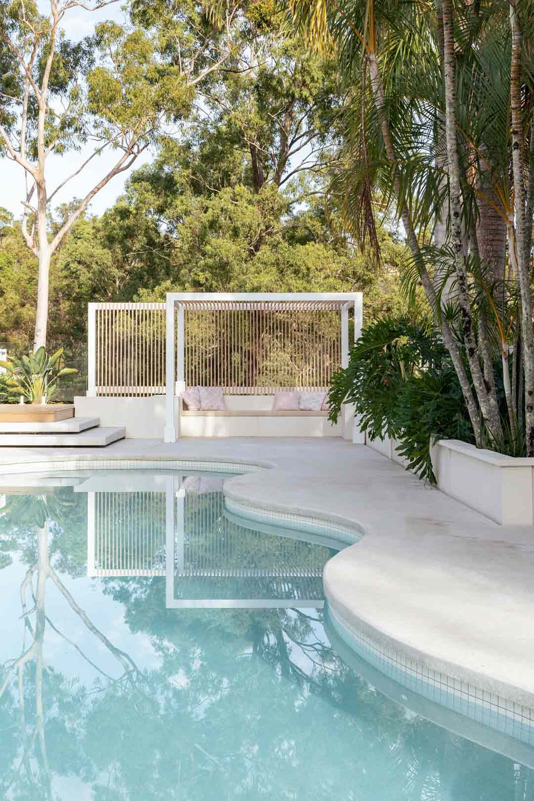 5 Pool Area Ideas to Consider When Redesigning Your Outdoor Haven | (NZ ...