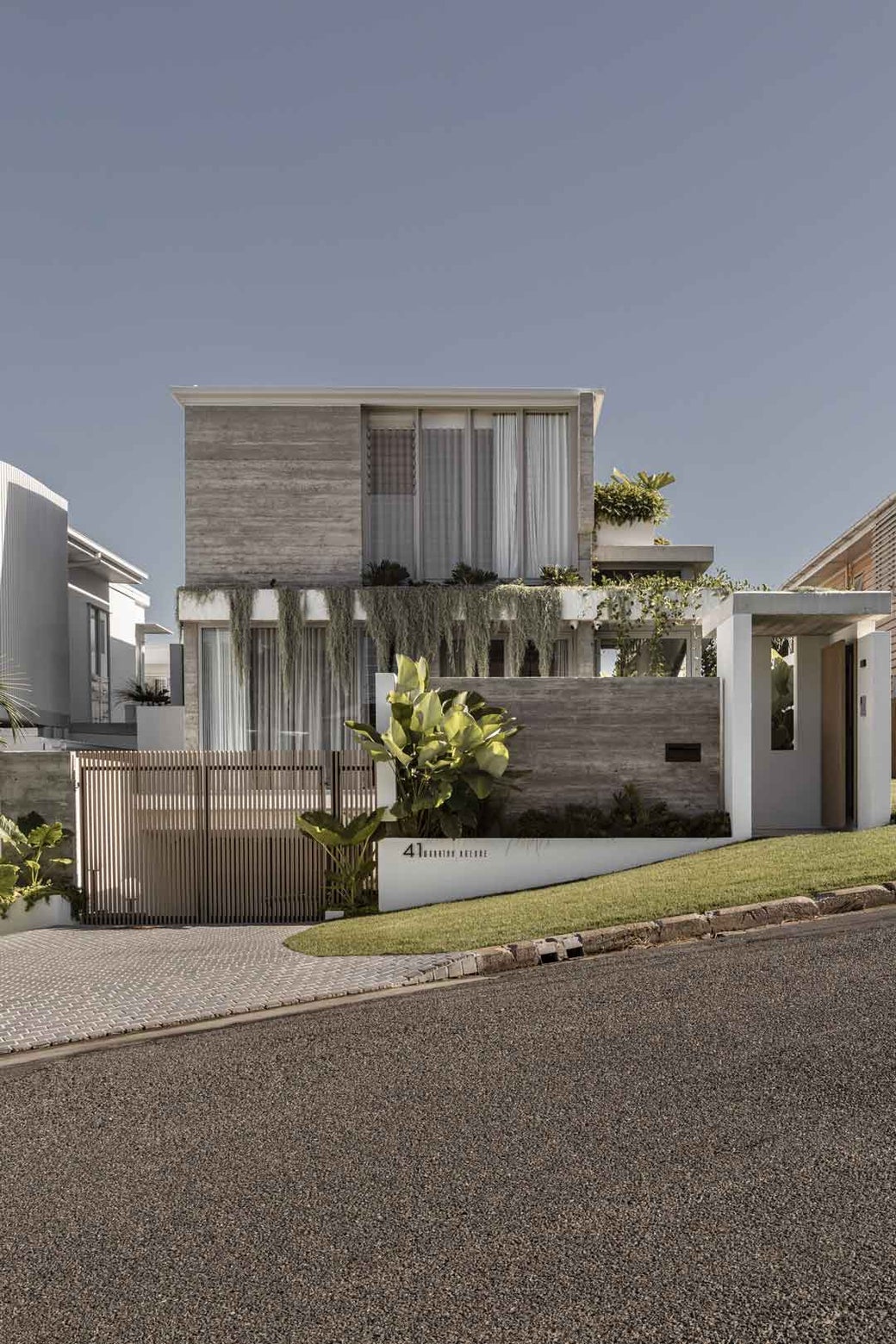 The Grotto: Brutalist Architecture Meets Biophilic Design in This ...