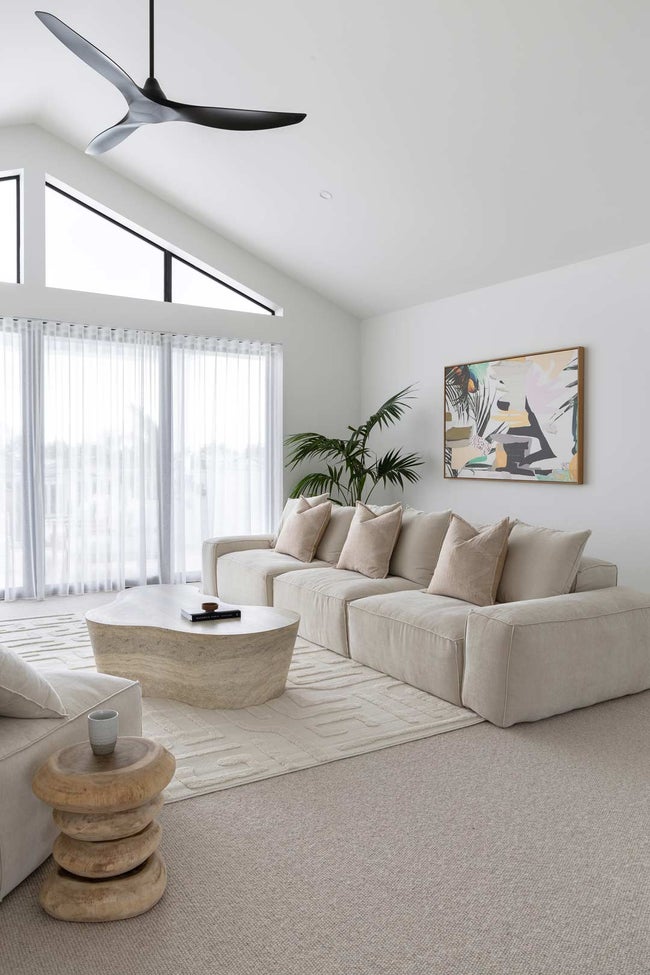 Modern Coastal Home Brings the Hamptons to the Gold Coast | Behind the ...