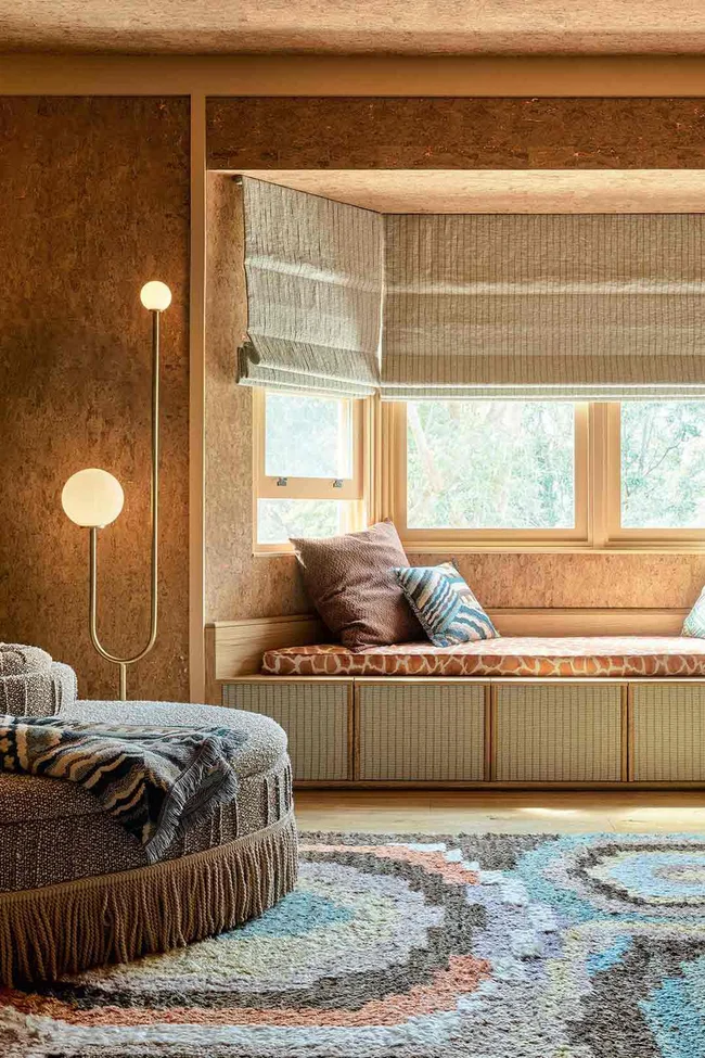 What is Maximalism? A Guide to Maximalist Interior Design - ABI ...