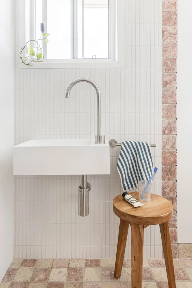 7 Small Bathroom Design Ideas to Maximise Space and Style | ABI Interiors