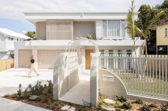 This Brisbane House Brings the Mediterranean to the Inner City | House ...