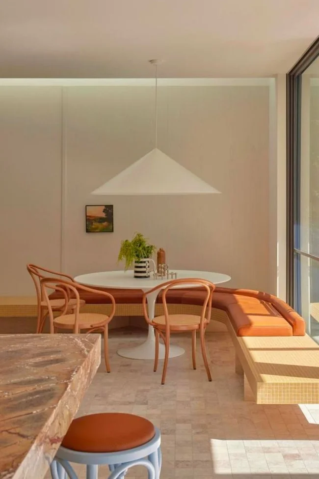 Banquette Seating is Back: Stylish Inspiration for Every Kitchen - ABI ...
